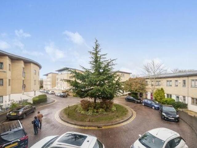 2 Bedroom Apartment For Sale In Ryan House, Sovereign Place