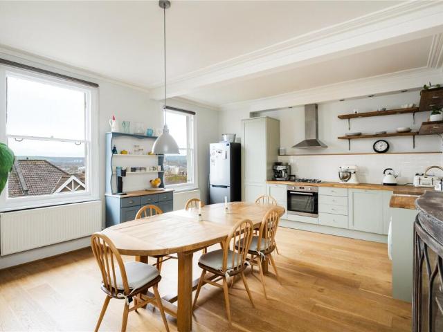 2 bedroom apartment for sale in Randall Road, Clifton, Bristol, BS8