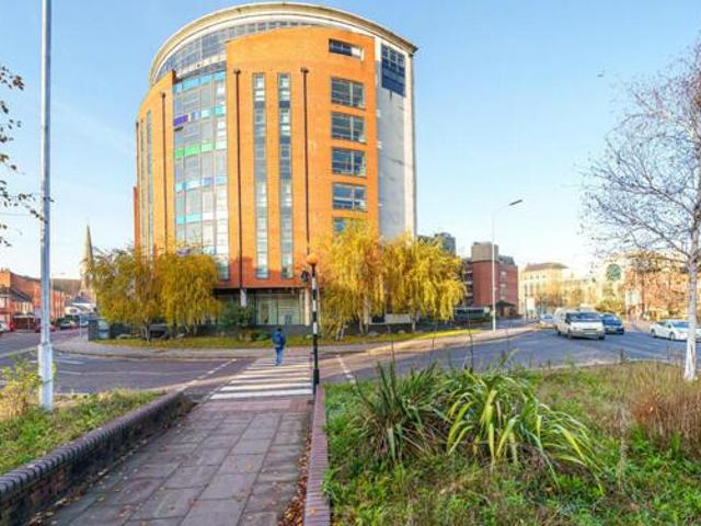 2 Bedroom Apartment For Sale In Reading