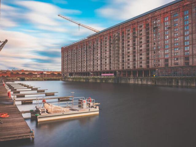 2 bedroom apartment for sale in Regent Road, Liverpool, L3