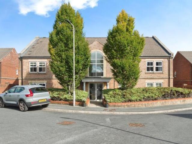 2 bedroom apartment for sale in Redfearn Mews, Harrogate, HG2