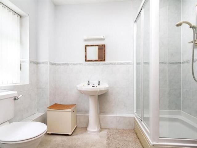 2 bedroom apartment for sale in Redwood Court, Llanishen, Cardiff, CF14