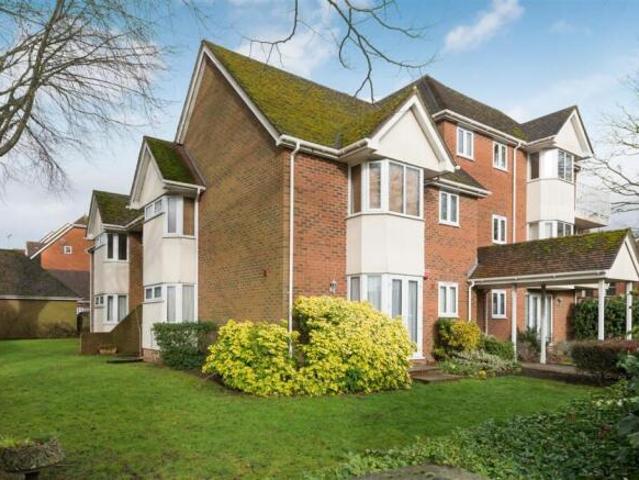 2 bedroom apartment for sale in Rheims Court, Canterbury, CT2