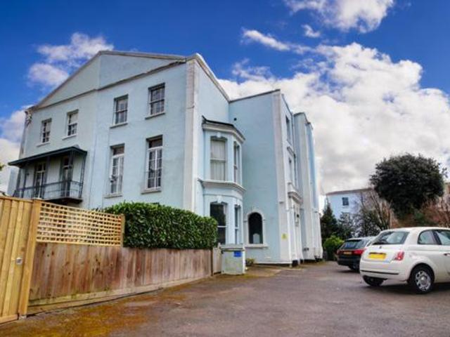 2 Bedroom Apartment For Sale In Richmond Hill Avenue, Clifton