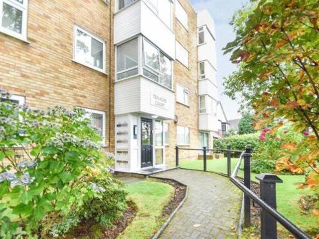 2 Bedroom Apartment For Sale In Ringley Road