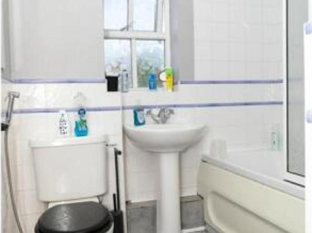 2 bedroom apartment for sale in River Bank Close, Maidstone, ME15