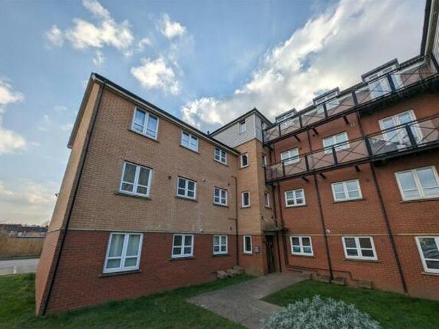 2 Bedroom Apartment For Sale In Riverside Wharf
