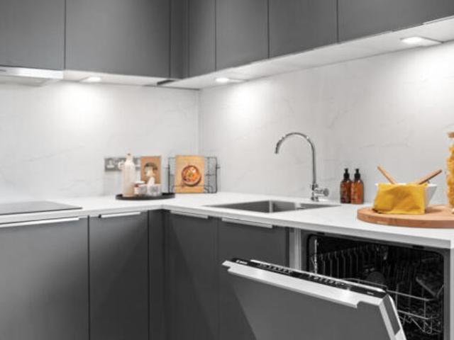 2 bedroom apartment for sale in Rockcliffe Square, 95 Plumstead Road, London, SE187DQ, SE18