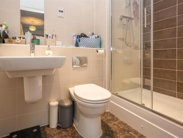 2 bedroom apartment for sale in Rollason Way, Brentwood, CM14