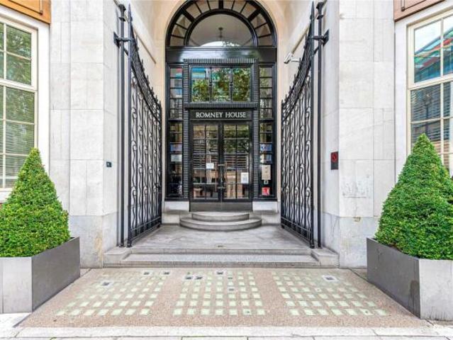 2 bedroom apartment for sale in Romney House, 47 Marsham Street, Westminster, London, SW1P