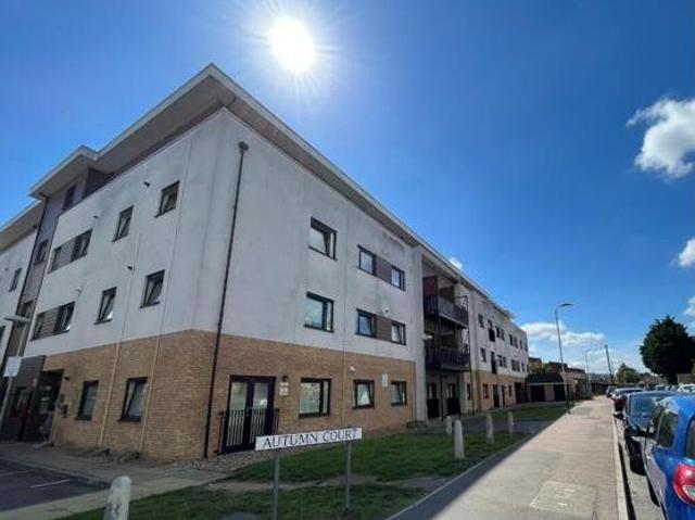 2 Bedroom Apartment For Sale In Romford