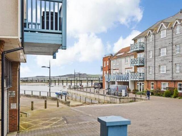 2 Bedroom Apartment For Sale In Ropetackle