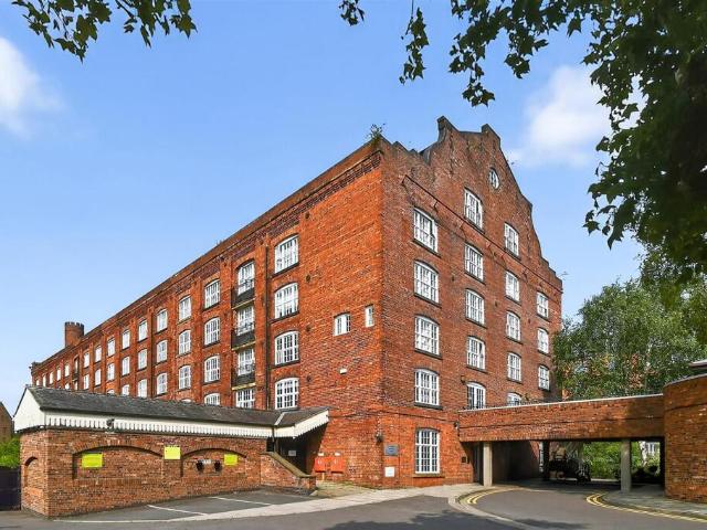 2 bedroom apartment for sale in Rowntree Wharf, YO1