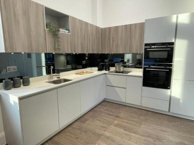 2 bedroom apartment for sale in Royal Meadows, Sciennes Road, Edinburgh, EH9 1LG, EH9