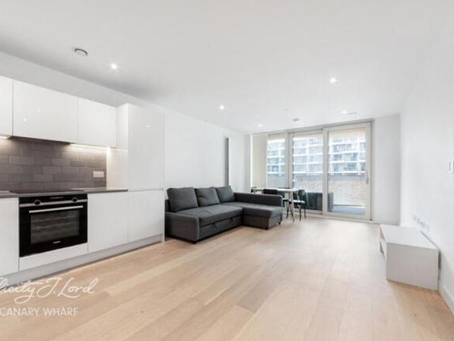 2 bedroom apartment for sale in Royal Crest Avenue, LONDON E16
