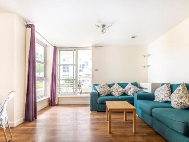 2 Bedroom Apartment For Sale In Royal Docks, London