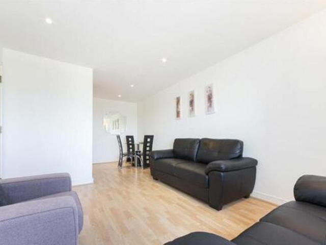 2 Bedroom Apartment For Sale In Royal Victoria, London