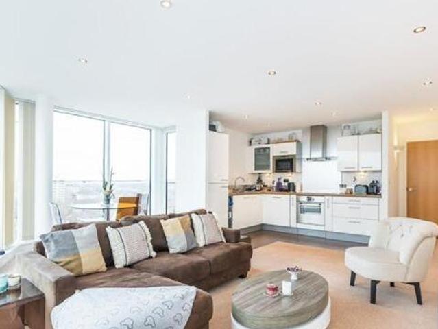 2 Bedroom Apartment For Sale In Royal Victoria