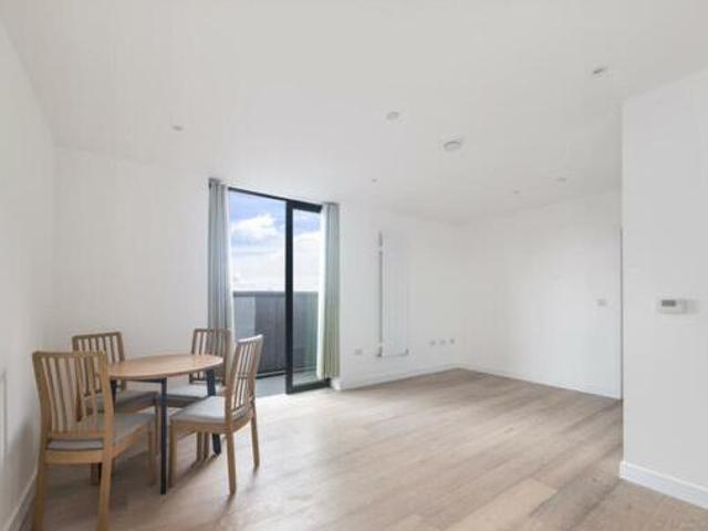 2 Bedroom Apartment For Sale In Royal Wharf, London