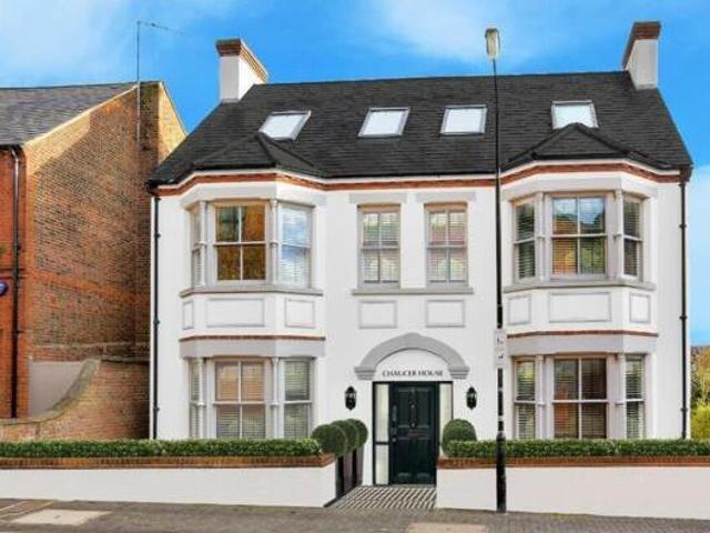 2 Bedroom Apartment For Sale In St Albans, Herts