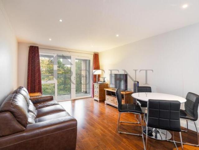 2 bedroom apartment for sale in St. David's Apartments, Lough Road, N7