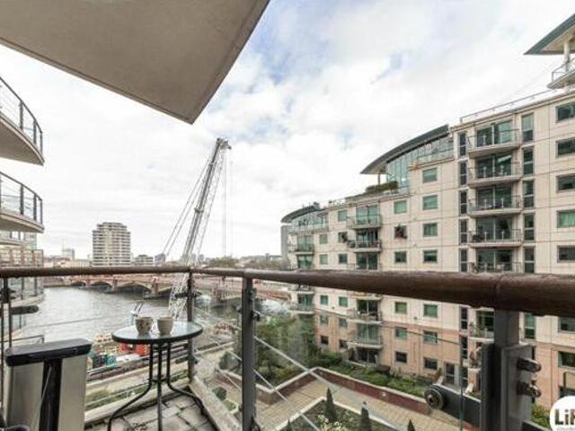 2 Bedroom Apartment For Sale In St. George Wharf, London