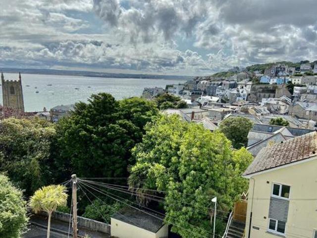 2 Bedroom Apartment For Sale In St. Ives