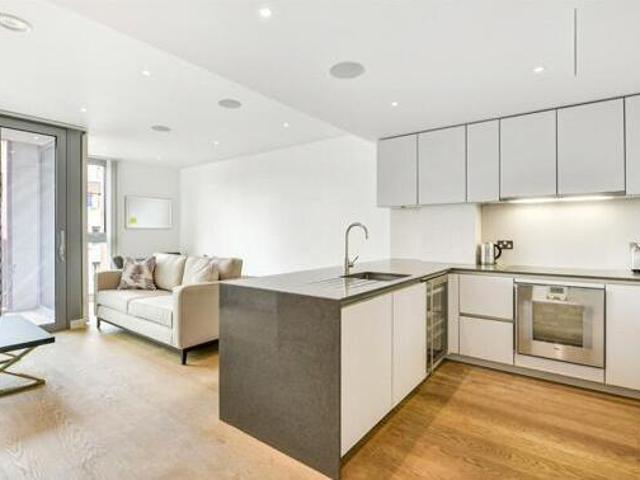 2 Bedroom Apartment For Sale In St James´s Park, London