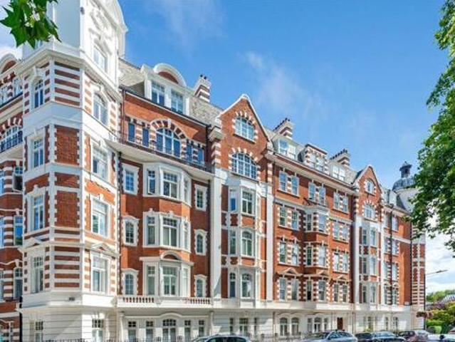 2 Bedroom Apartment For Sale In St John´s Wood High Street, London