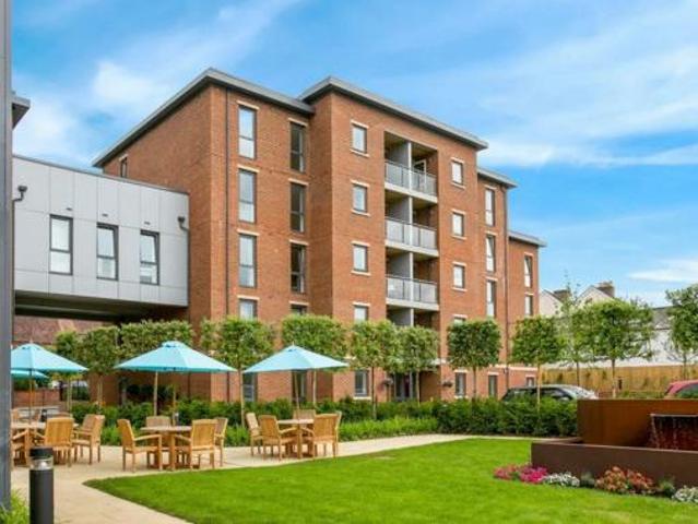 2 Bedroom Apartment For Sale In St. Johns Road
