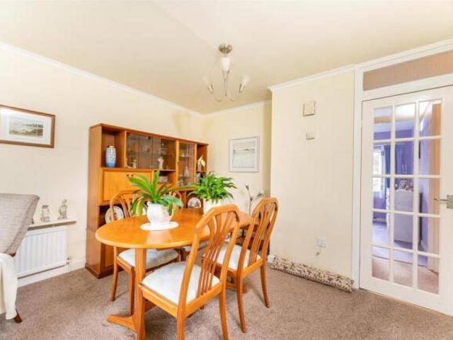 2 bedroom apartment for sale in St. Peters Way, Menston, LS29