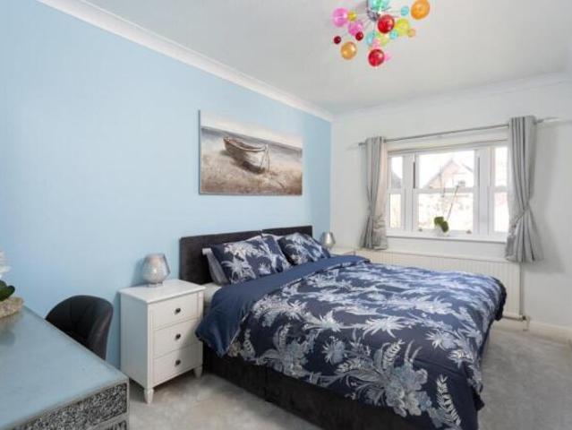 2 bedroom apartment for sale in St. Peters Court, York, YO30