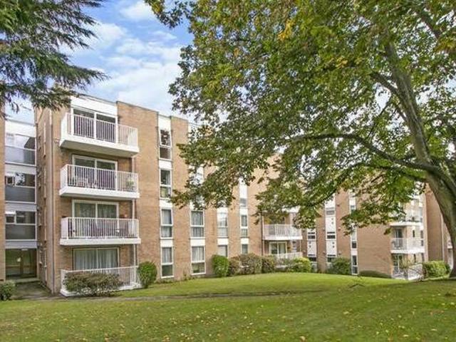 2 bedroom apartment for sale in St Winifreds Road Bournemouth BH2