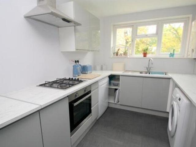 2 Bedroom Apartment For Sale In Staines upon thames