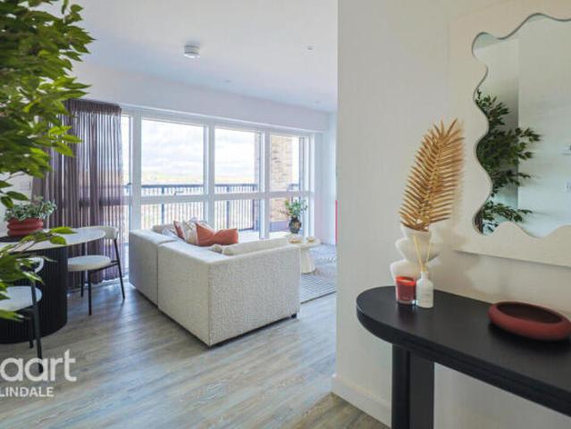 2 bedroom apartment for sale in Station Road, Edgware, HA8