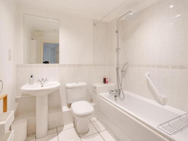 2 bedroom apartment for sale in Stone Meadow, Oxford, OX2