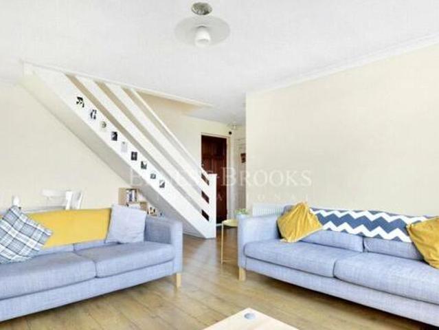2 Bedroom Apartment For Sale In Stratford