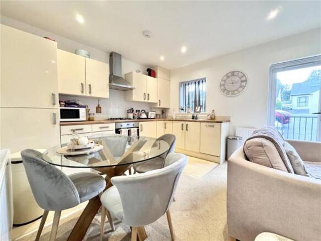 2 bedroom apartment for sale in Surrey Road, Bournemouth, Dorset, BH4