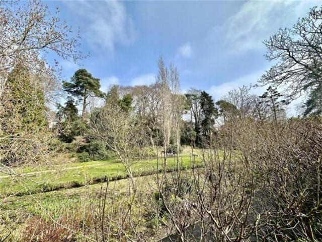 2 bedroom apartment for sale in Surrey Road, Bournemouth, Dorset, BH4