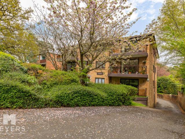 2 bedroom apartment for sale in Surrey Road, Poole, BH12