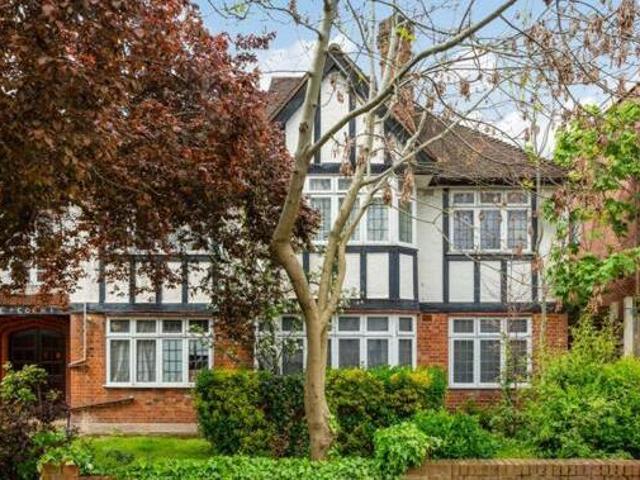 2 Bedroom Apartment For Sale In Sydenham, London