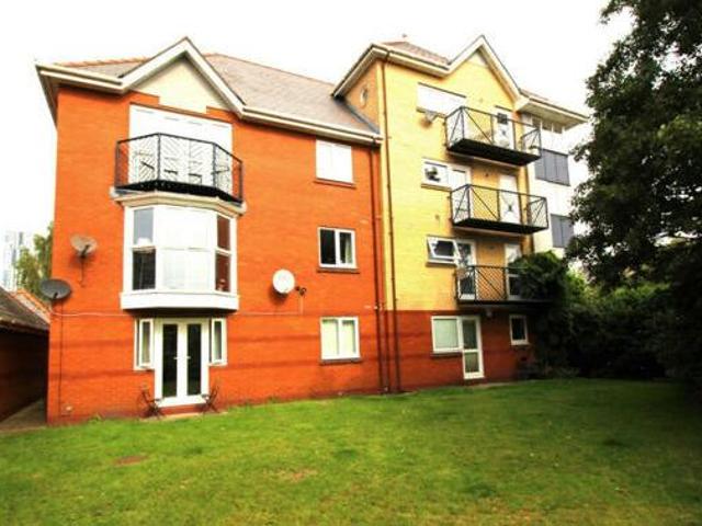 2 Bedroom Apartment For Sale In Salford, Lancashire