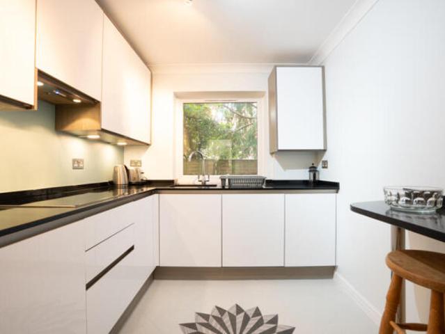 2 bedroom apartment for sale in Salter Road, Sandbanks, Poole, Dorset, BH13