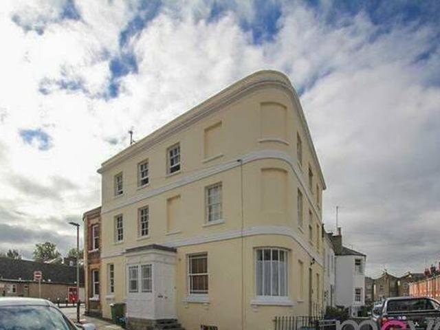 2 bedroom apartment for sale in Sandford Street St Lukes GL53