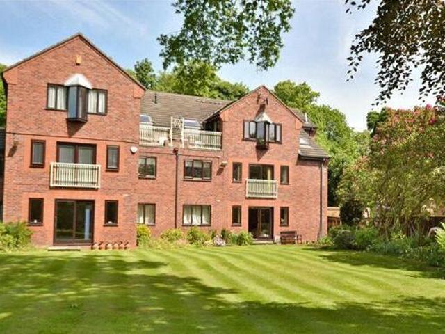 2 Bedroom Apartment For Sale In Sandhill Lane, Leeds