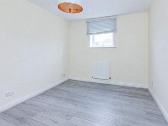2 bedroom apartment for sale in Sandhills Avenue, Hamilton, Leicester, LE5