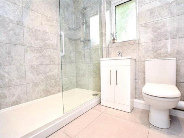 2 bedroom apartment for sale in Saxstead Rise, Leeds, West Yorkshire, LS12