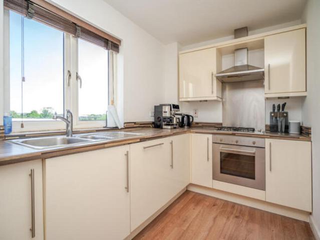 2 bedroom apartment for sale in Sheep Way, Redhouse Park, Milton Keynes, MK14