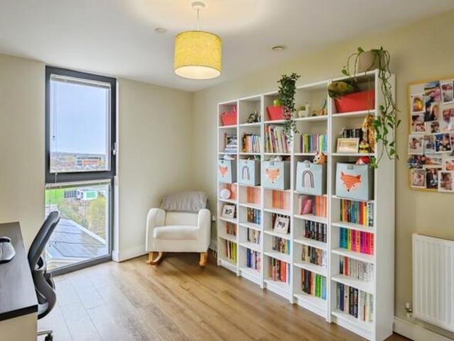 2 bedroom apartment for sale in Shire Gate, Chelmsford, CM2