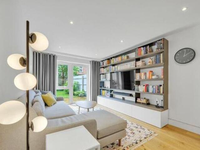 2 Bedroom Apartment For Sale In Silverworks Close, London